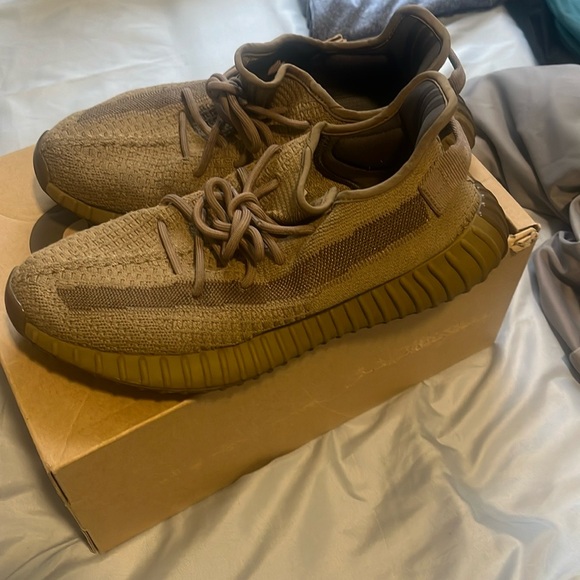 adidas | Shoes | Mens Adidas Yeezy 35 V2 Earth | Poshmark